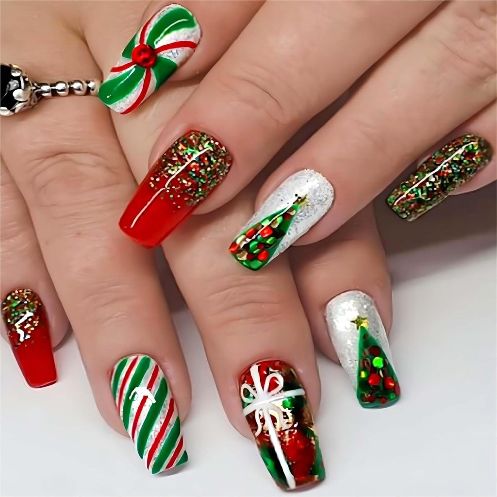 50 Christmas Nails Ideas You’ll Want To Copy This Year – Being Ecomomical
