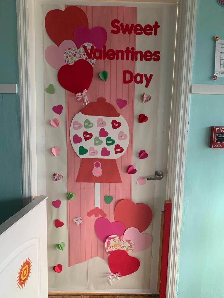 30+ Valentine’s Day Door Ideas for Classrooms – Being Ecomomical