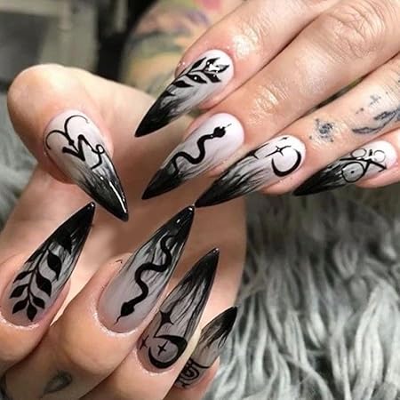 30 Fun Halloween Nail Ideas for a Spooky Look